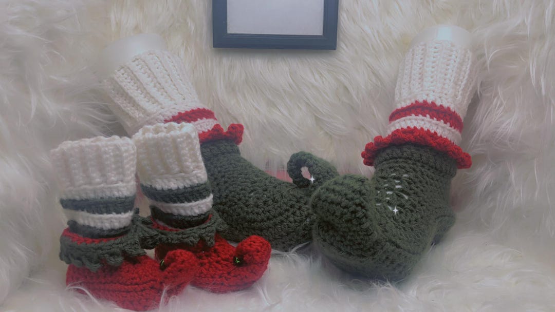Jingle Bell Crochet Christmas Slippers, Elfs Holiday Slippers. Adult ...