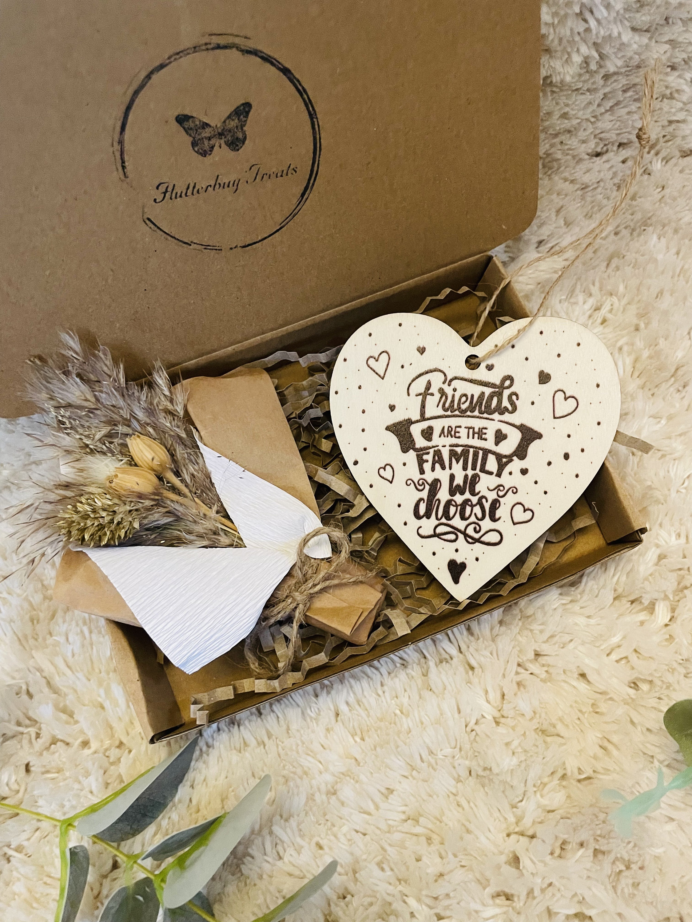 Unique gifts for friends store