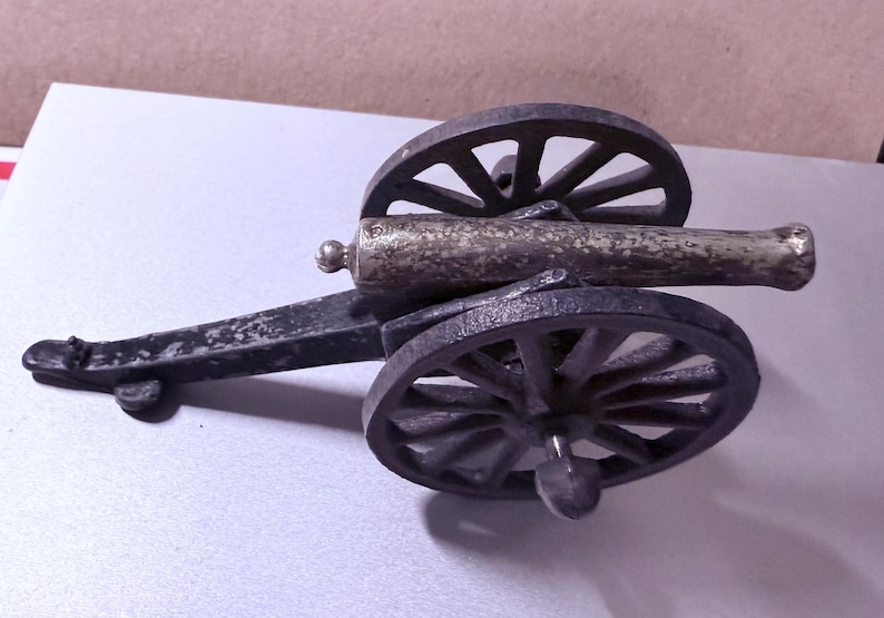 Vintage- Penn Craft -cast Iron Cannon - Moving Wheels -adjustable Mini ...