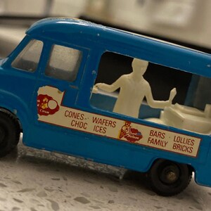 Lesney- Matchbox "series" No. 47 Commer Ice Cream Canteen, Made in ...