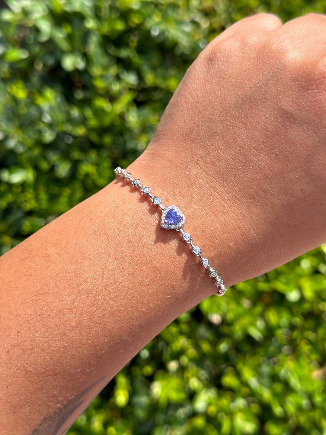 Tanzanite Heart Bracelet Tanzanite Crystal Tanzanite Gemstone Tanzanite ...