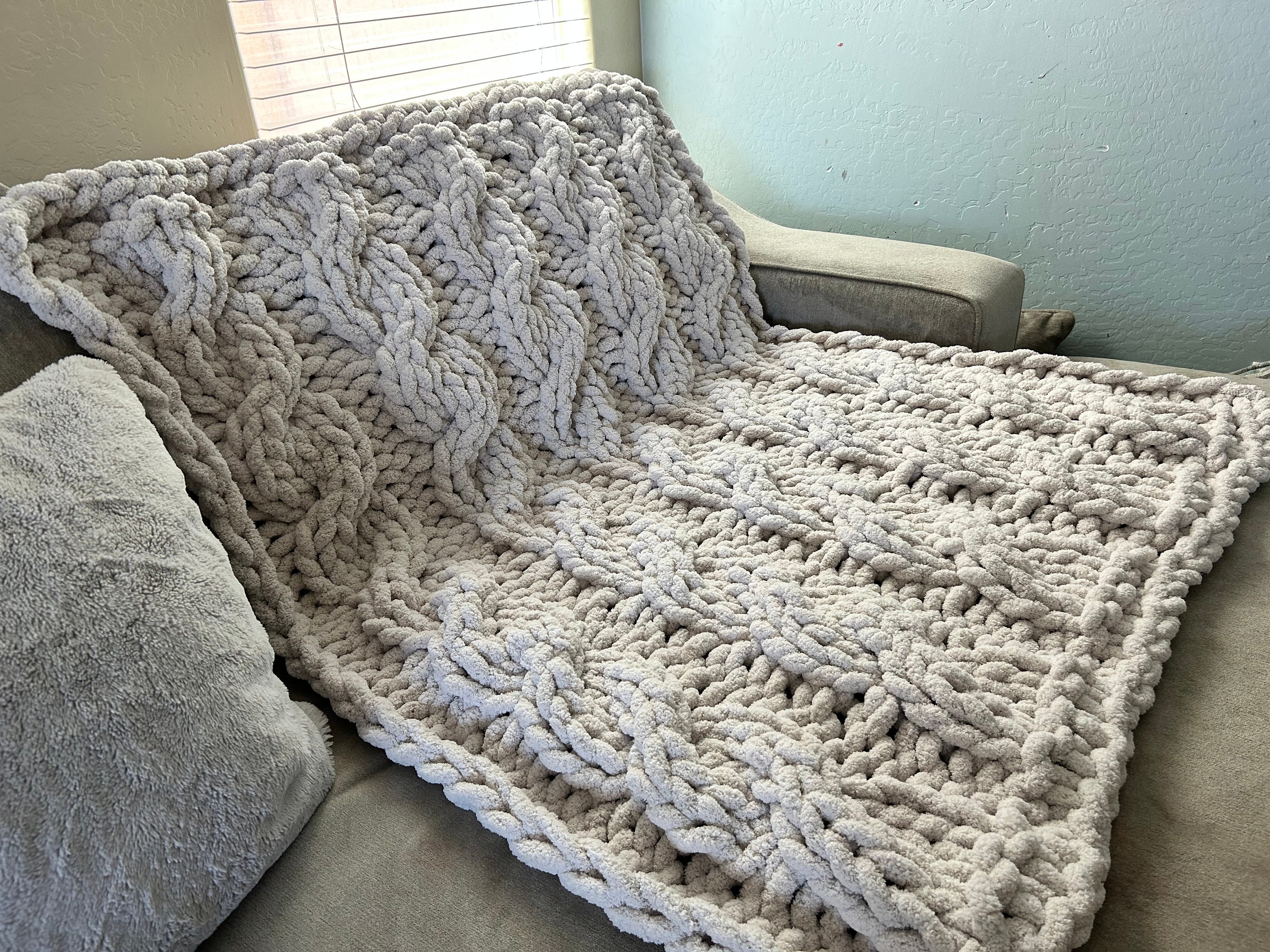 Hand Knit a Cable Blanket | Chunky Throw | Brayden Throw | Crochet ...