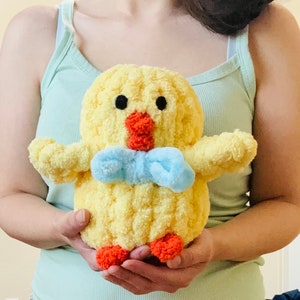 Chunky Hand Knit a Baby Chick | Finger Knit Animal Plushie | Farm ...