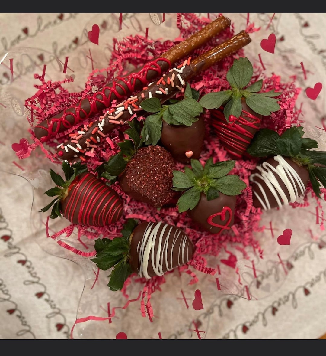 Fresh Strawberry Pretzel Platter- Sparkle and Swirl! - Etsy