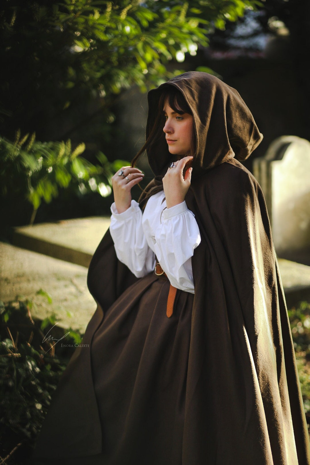 LORIEN Cloak - Long Cape Made in France, Wool Fabric - Perfect for LARP ...