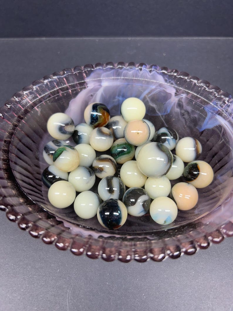 25 Vintage Uranium Glass Mixed Marbles - UV - Etsy