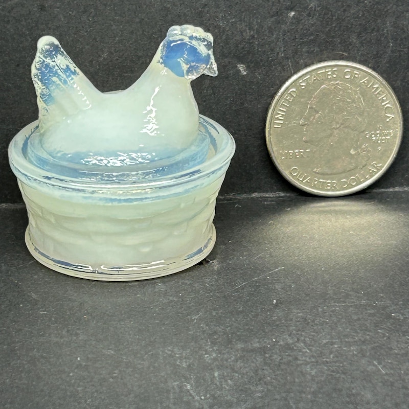 Mini Hens in Nest White - Etsy