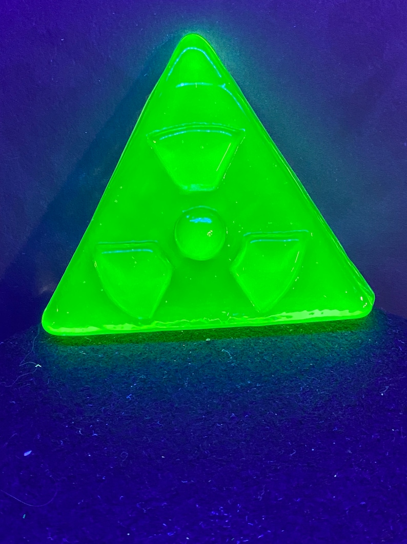 Uranium Vaseline Glass Radiation Triangle - Etsy