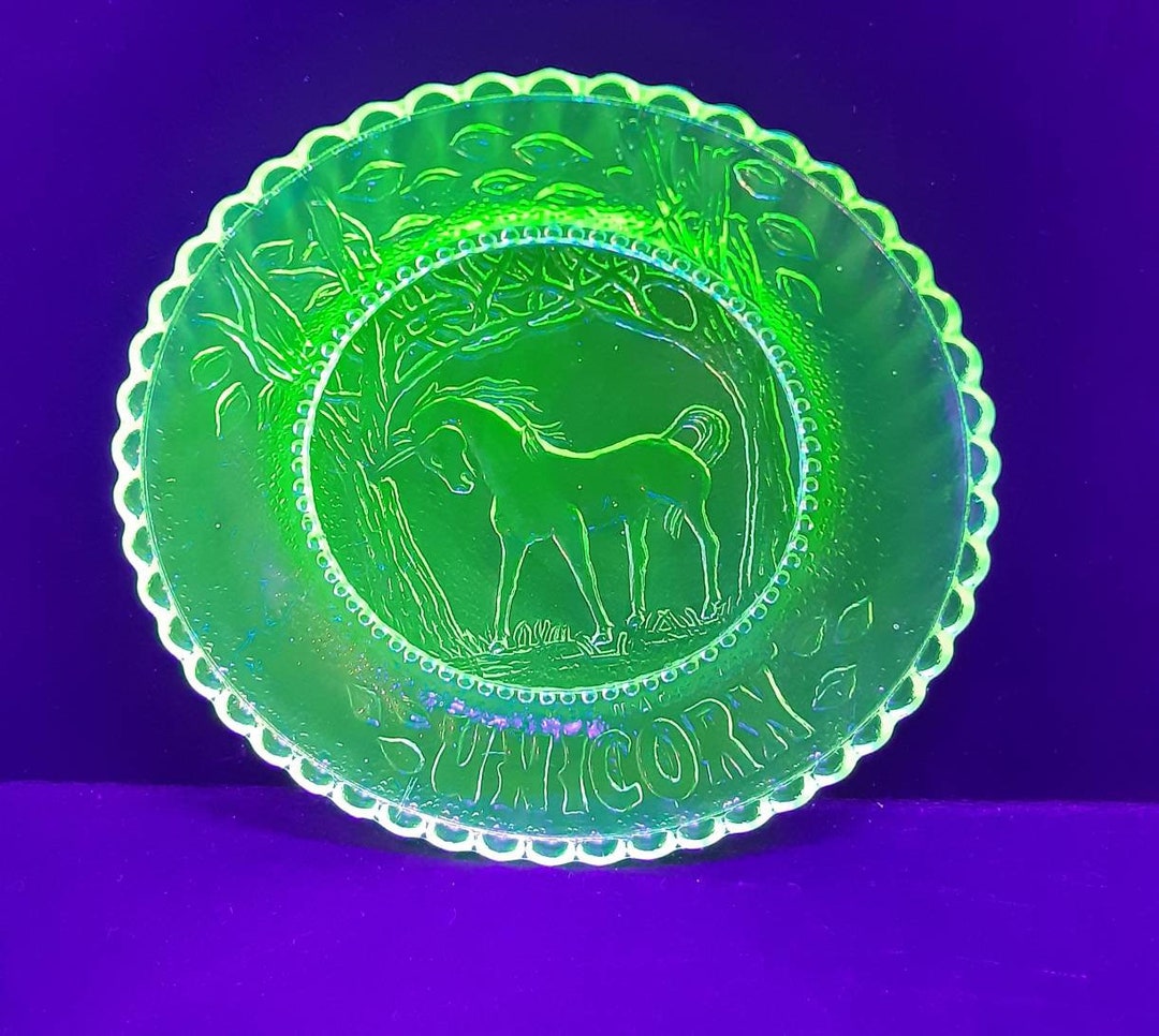 Mini Uranium Glass Unicorn Plate - Etsy