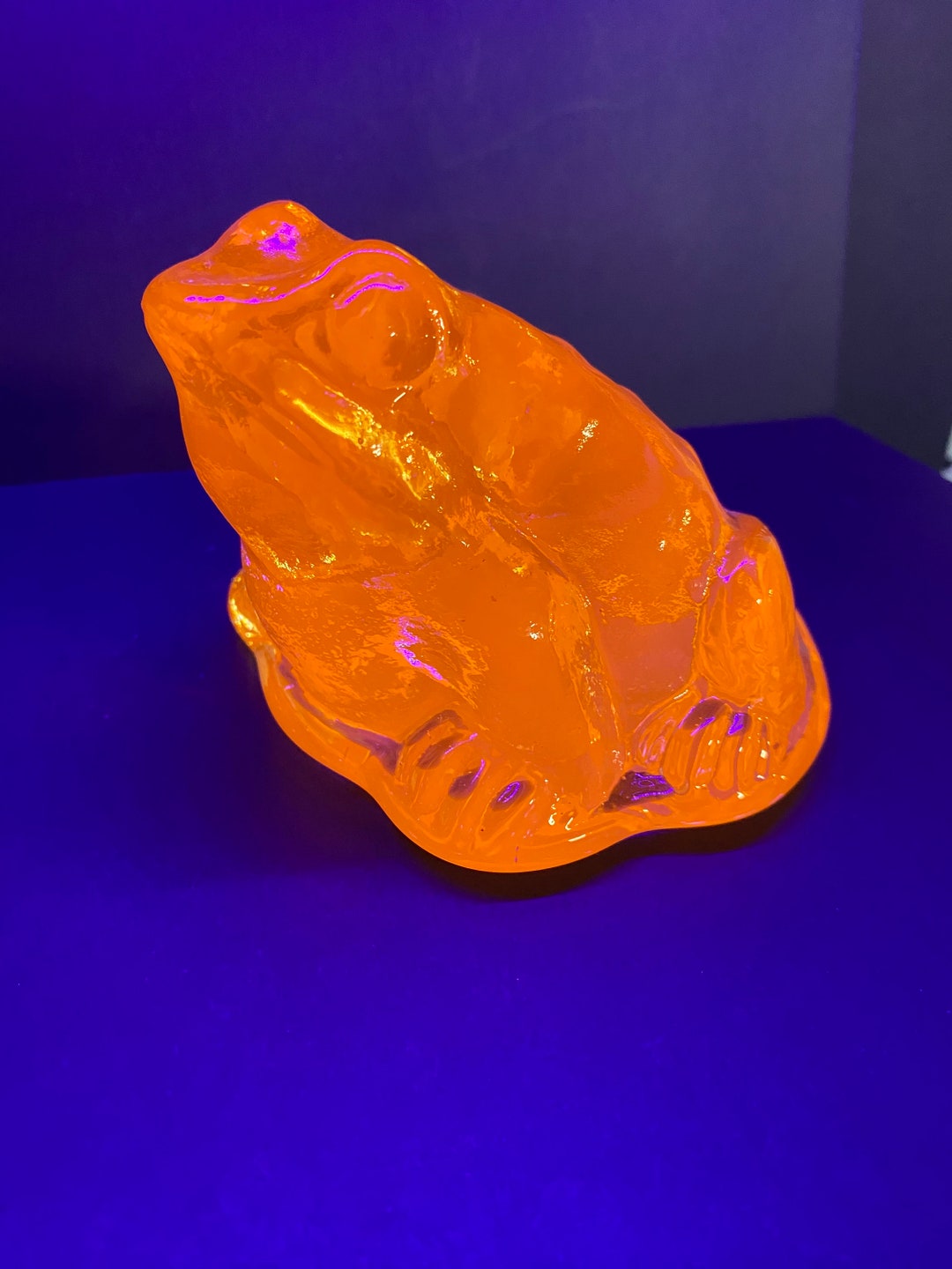ENORMOUS Yellow Selenium GLOW Glass Frog - Etsy