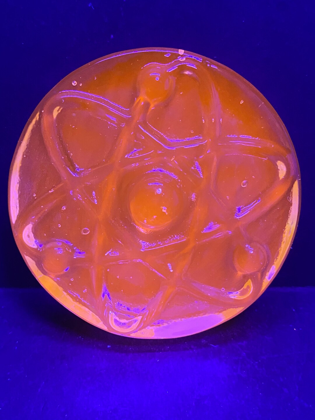 Selenium Glass Atomic Nuclear Symbol - Etsy