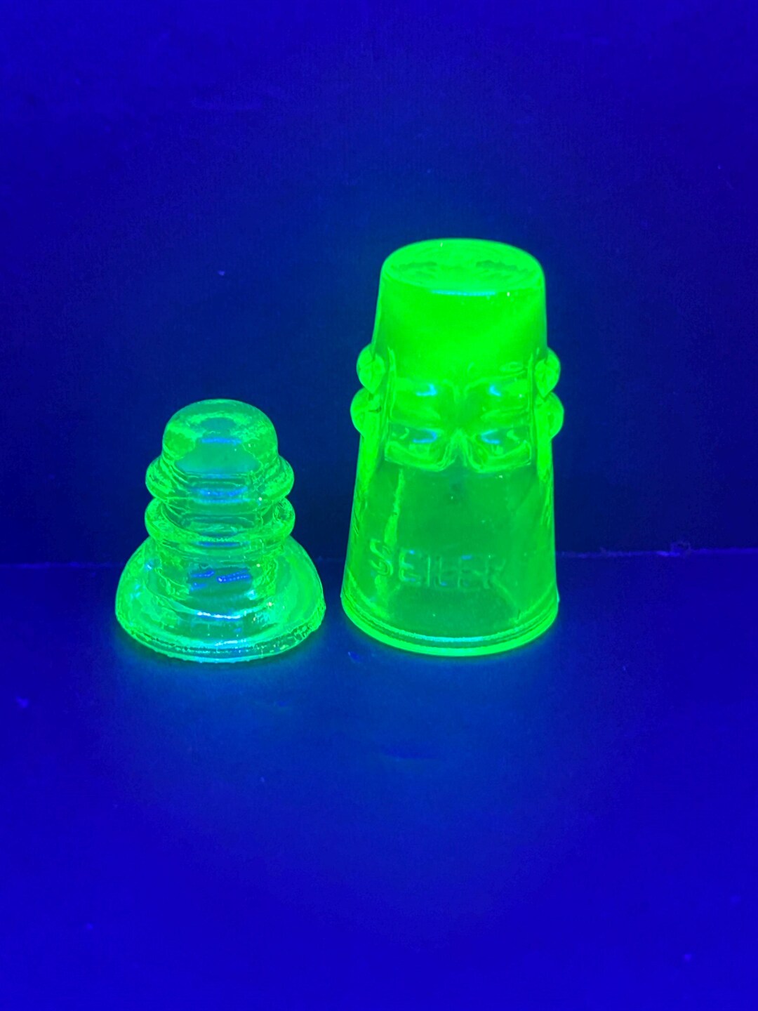 Pair of Uranium Glass Mini Commemorative Insulators No.3 - Etsy