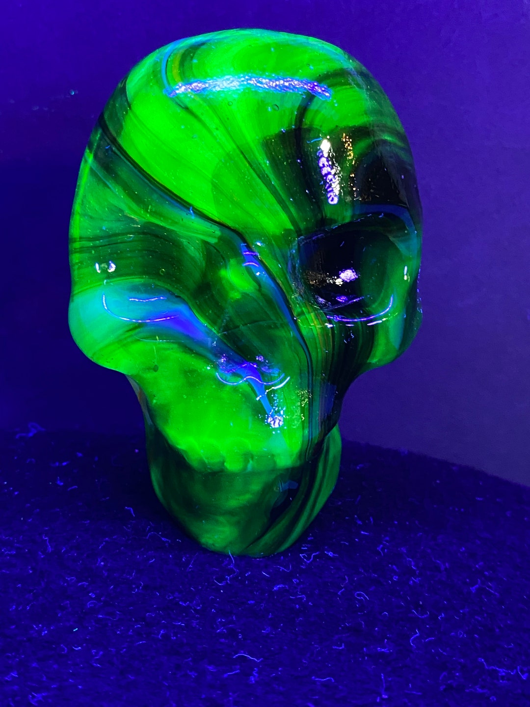 Uranium Root Beer Slag Glass Skull symbiote - Etsy