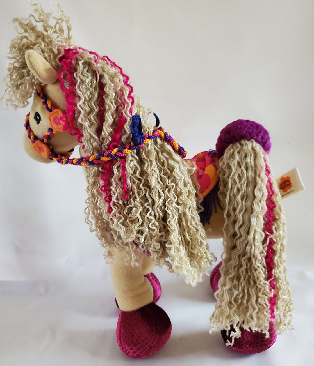 Groovy Girls Little Pony. Groovy Girls Horse Calypso Callie Pose-able ...