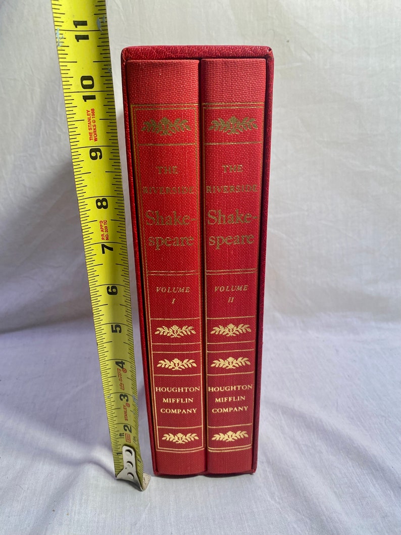 Red Hardcover Reproduction the Riverside by William Shakespeare 1974 - Etsy