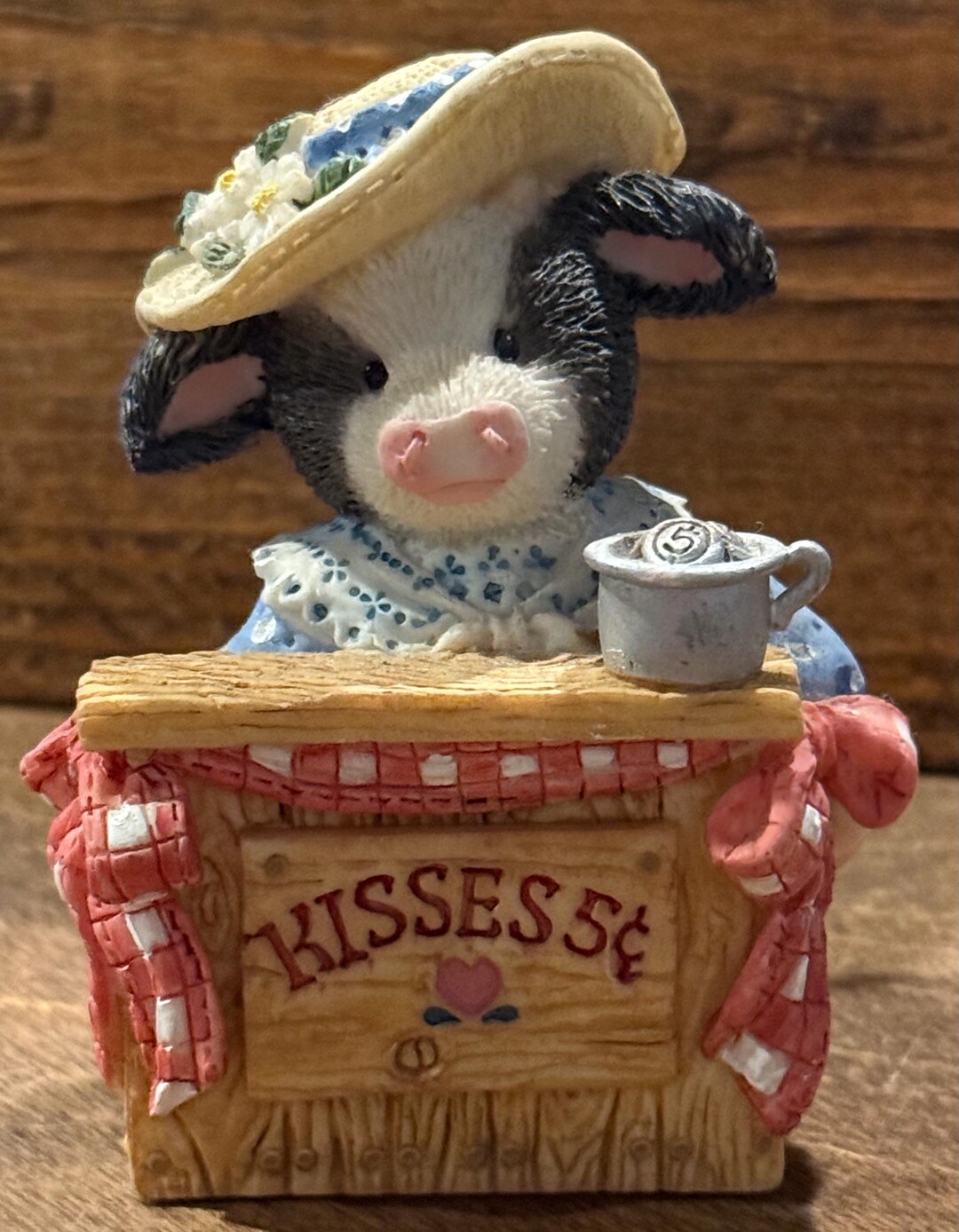 Mary’s Moo Moos Smooches Cow Figurine Kissing Booth 1994 Kisses 5 Cents ...