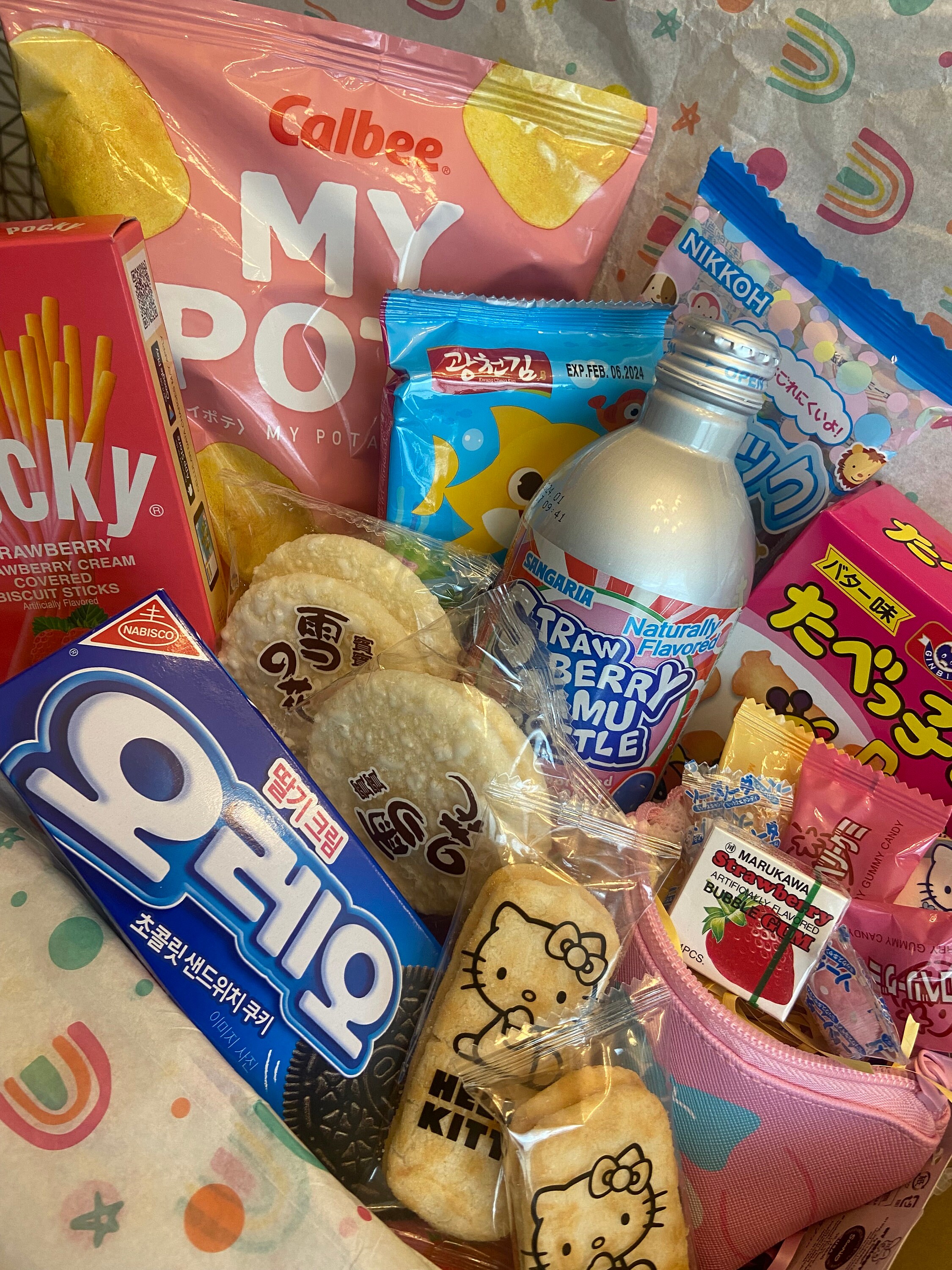 Asian Snack Boxes Over 20 Pieces in Every Box Savory and Sweet Snacks ...