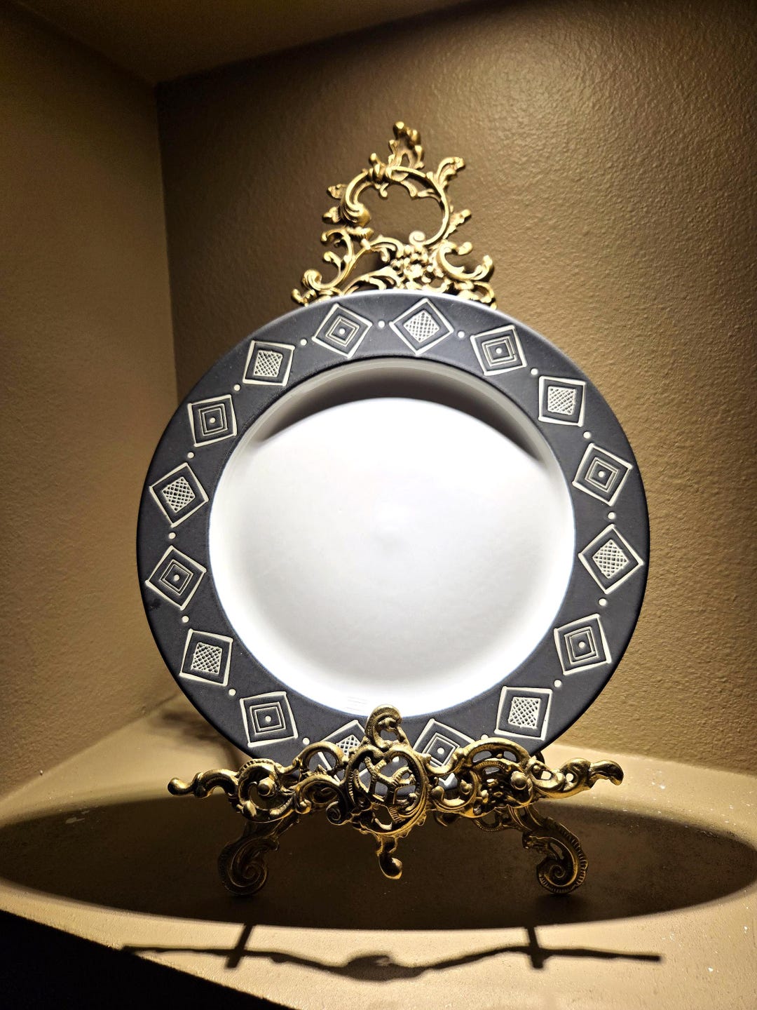 Pottery Barn "set of Four" Bongo Chop Chargers or Dinner Plates - Etsy