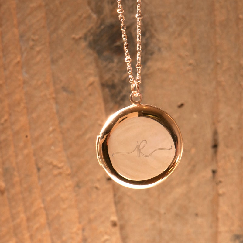 Locket Gift - 60+ Gift Ideas for 2025