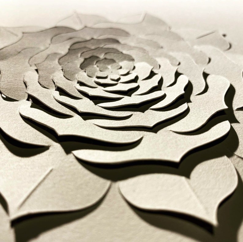 Papercut Art Serenity Lamp: archetype - Etsy