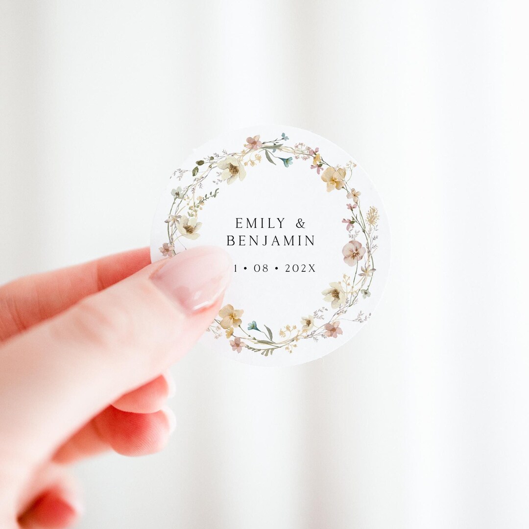 Printable Wedding Sticker Template With Flowers, Round Editable Wedding ...