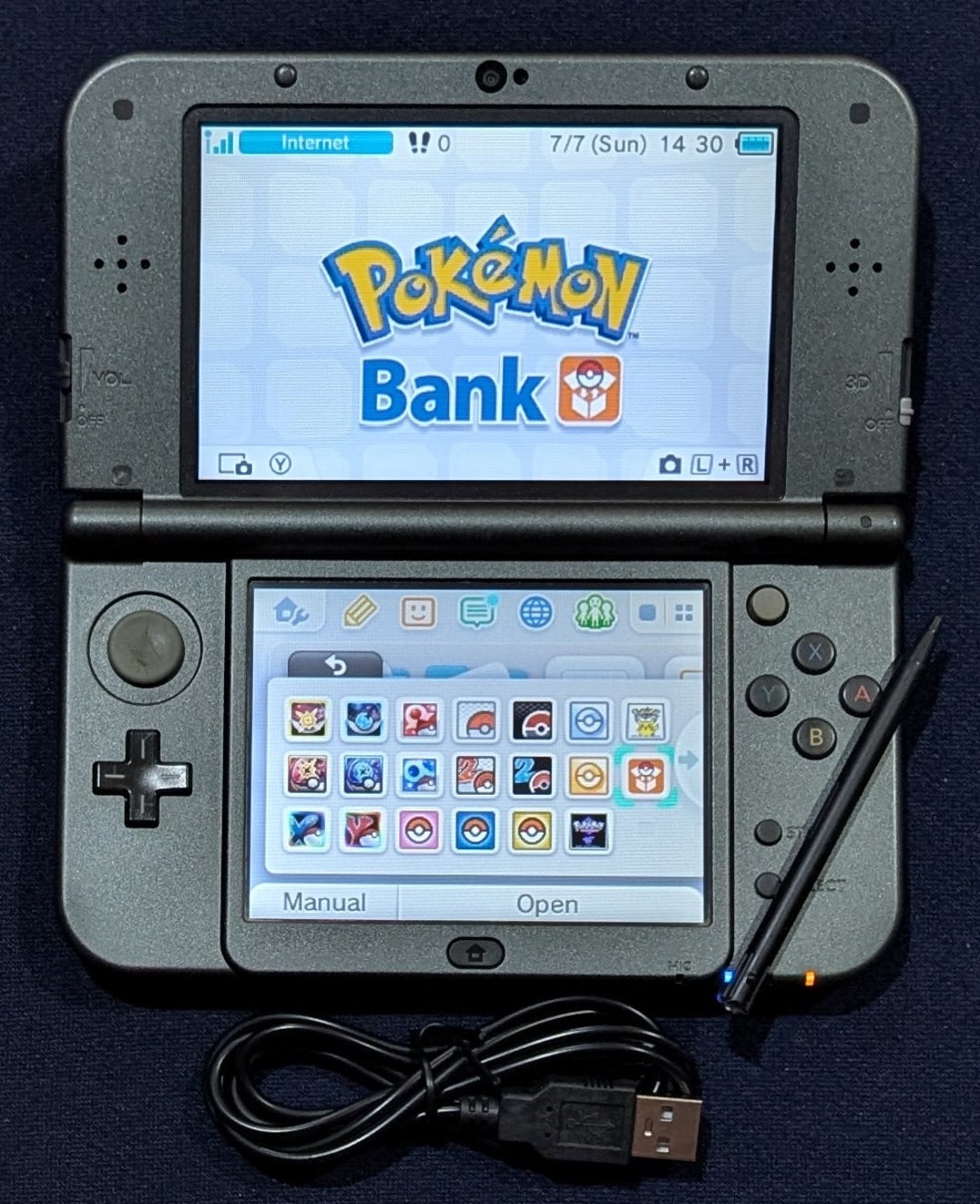 Custom Black new 3DS XL, 64 GB Microsd, USB Charger - Etsy