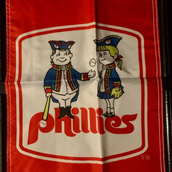 Phillies Garden Flag - Etsy