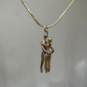 Silver Couple Hugging Necklace, Soulmate Necklace, Gift for Lover ...