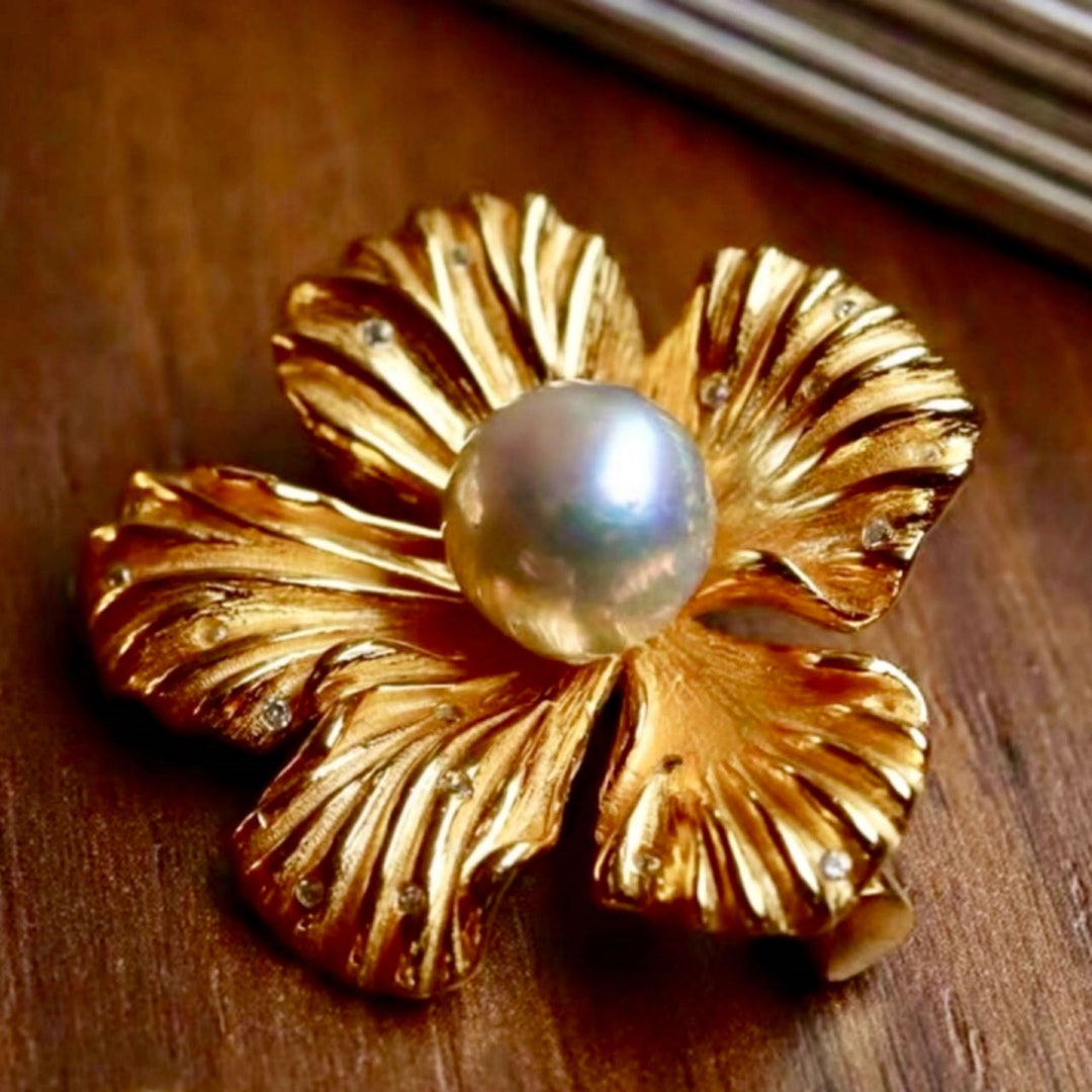 Unique Silver Brooch With Pearl for Women/vintage Petal Brooch Silver ...