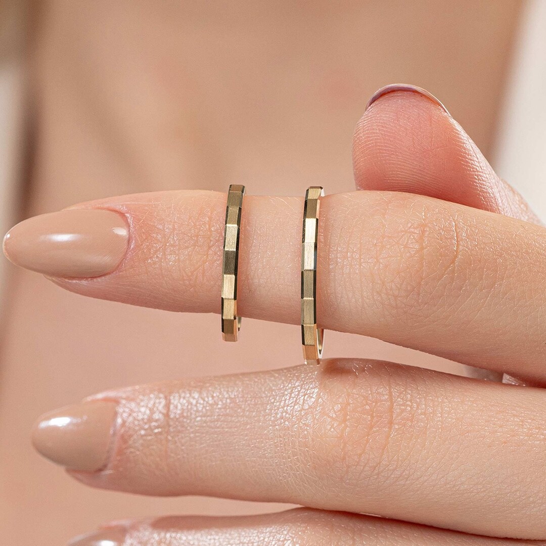 14K Gold 3mm Thin Geometric Wedding Ring, Women's Minimalist Wedding ...
