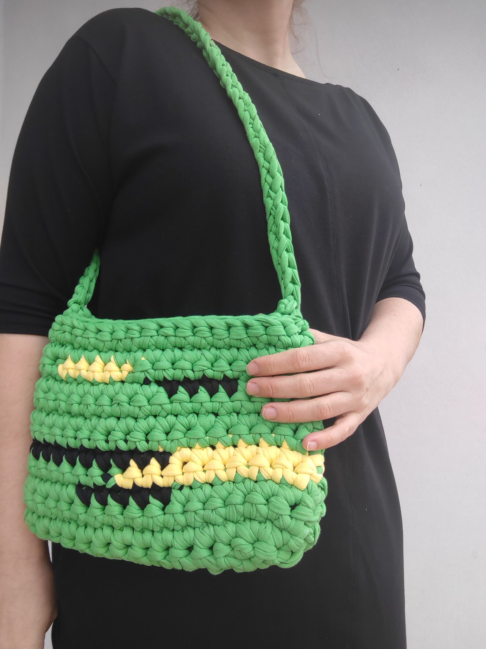 T-shirt Yarn Bag Chunky Crochet Bag Trendy Neon Bag Crossbody Bag ...
