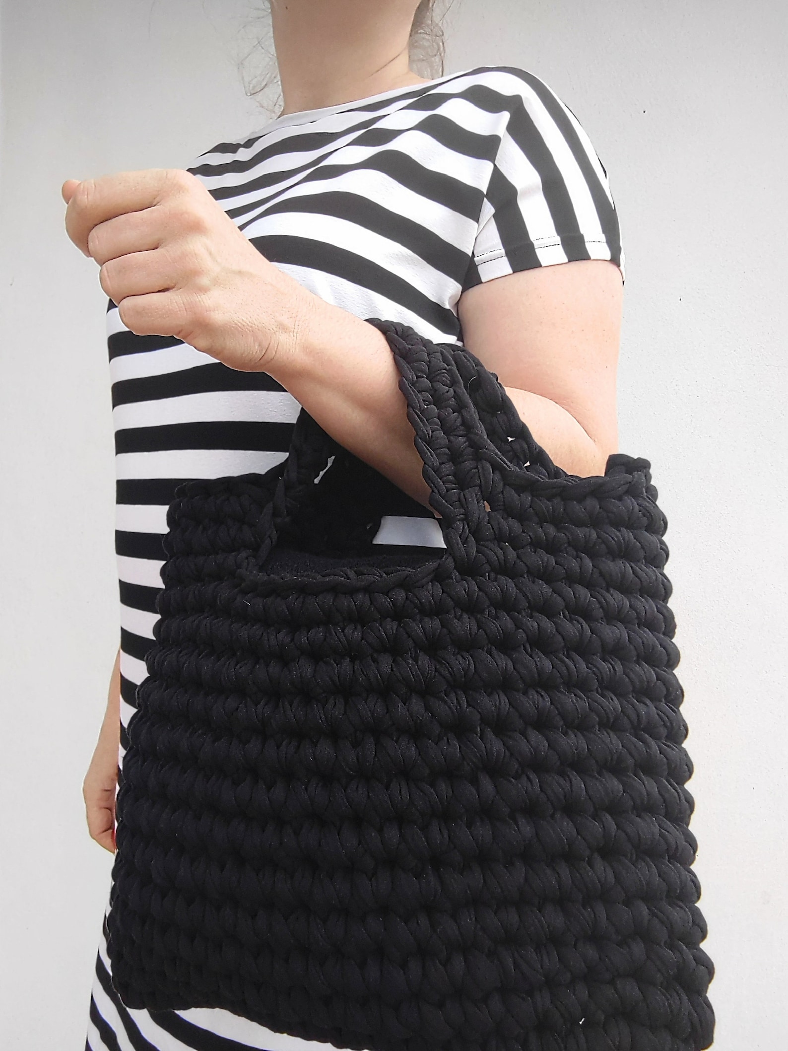 Chunky Tote Bag Pattern Crochet Tutorial PDF Black Blue Handbag DIY ...