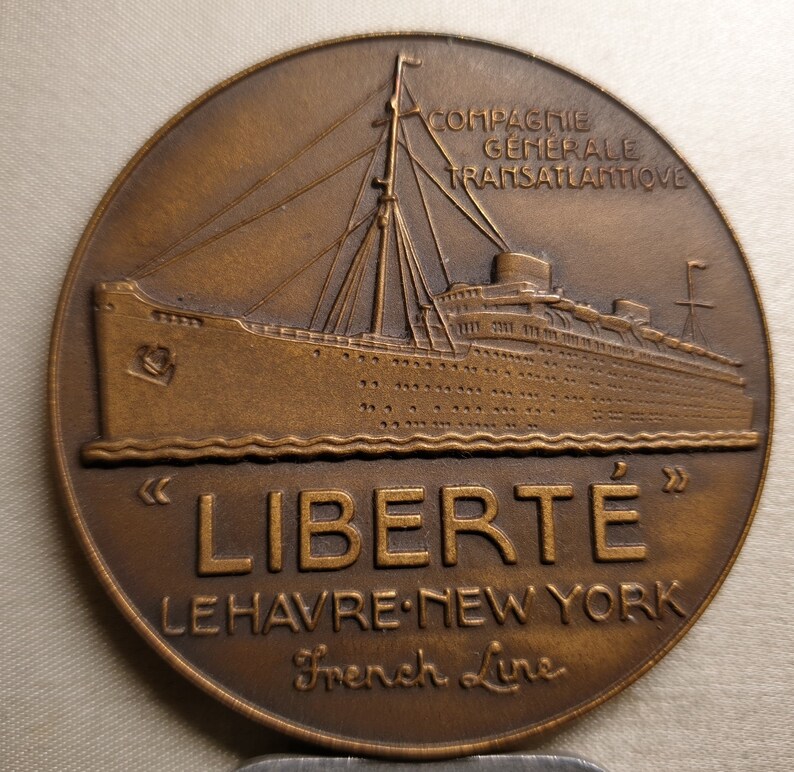 1950s French Line Art Medal Liberté Le Havre New York Normandie USA ...
