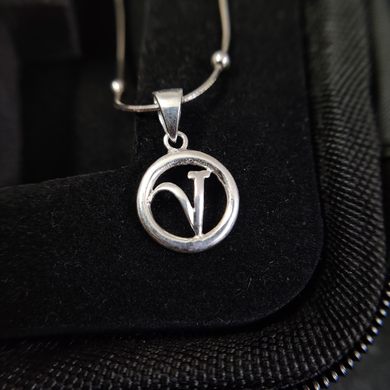 Wooden Letter V - Etsy