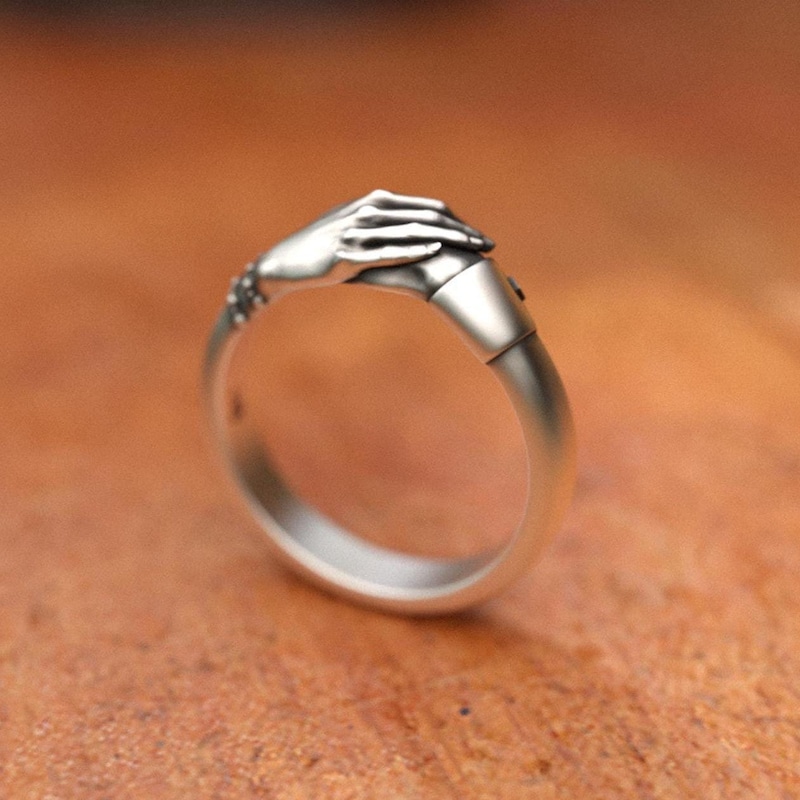 Heart Hand Ring - Etsy