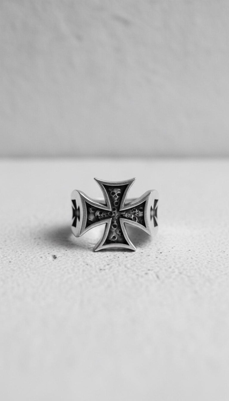 Maltese Cross Skull Ring, 925 Silver, Heraldic Symbol, Knights ...