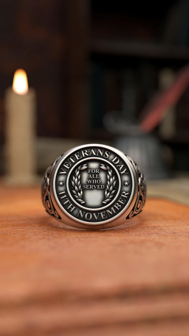 Veterans Day Commemorative Ring: Sterling Silver, Celtic Design (unisex ...