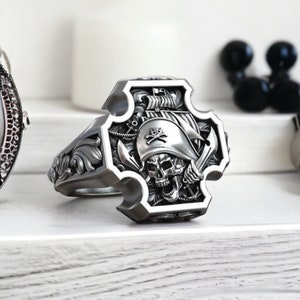 925 Sterling Silver Ring, Pirate Skull Signet, Jolly Roger Emblem ...