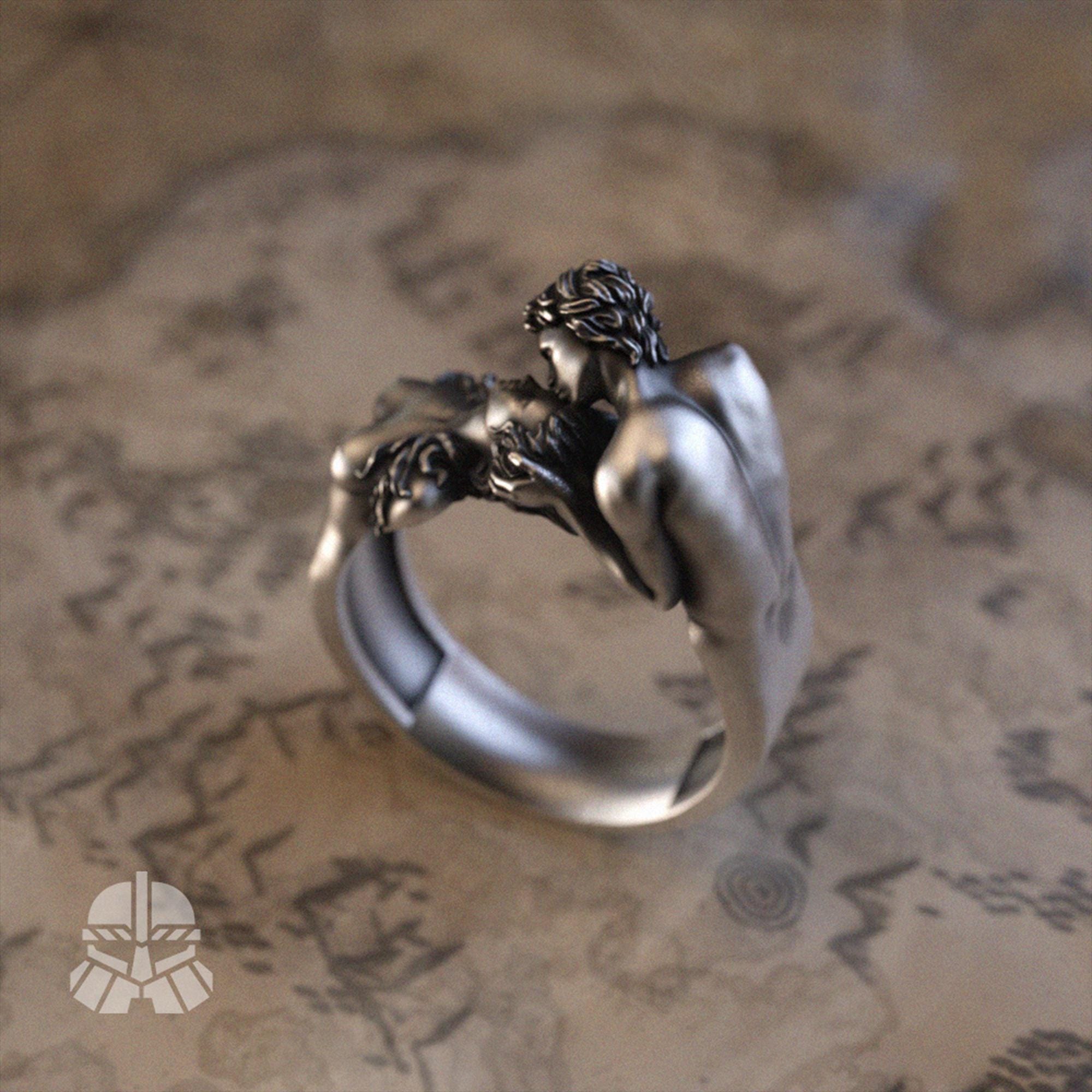 Two Lovers Kissing Ring - 925 Sterling Silver Romantic Design ...
