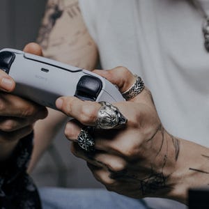 Ring of Legend Lucii, Handmade Final Fantasy Ring, Regis Lucis Caelum ...