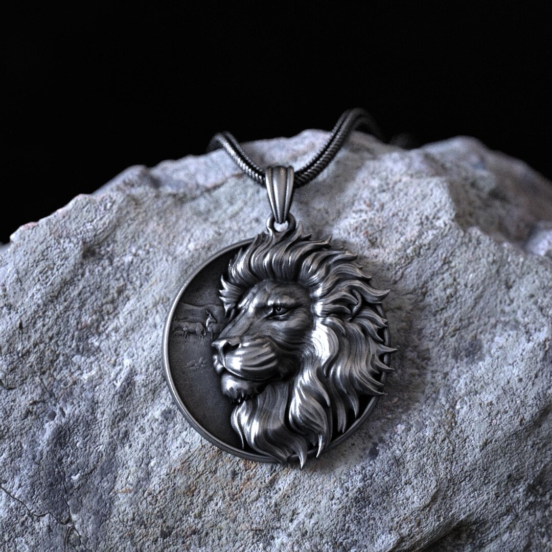 Leo Lion Head Square Medal Necklace, 925 Sterling Silver Pendant ...
