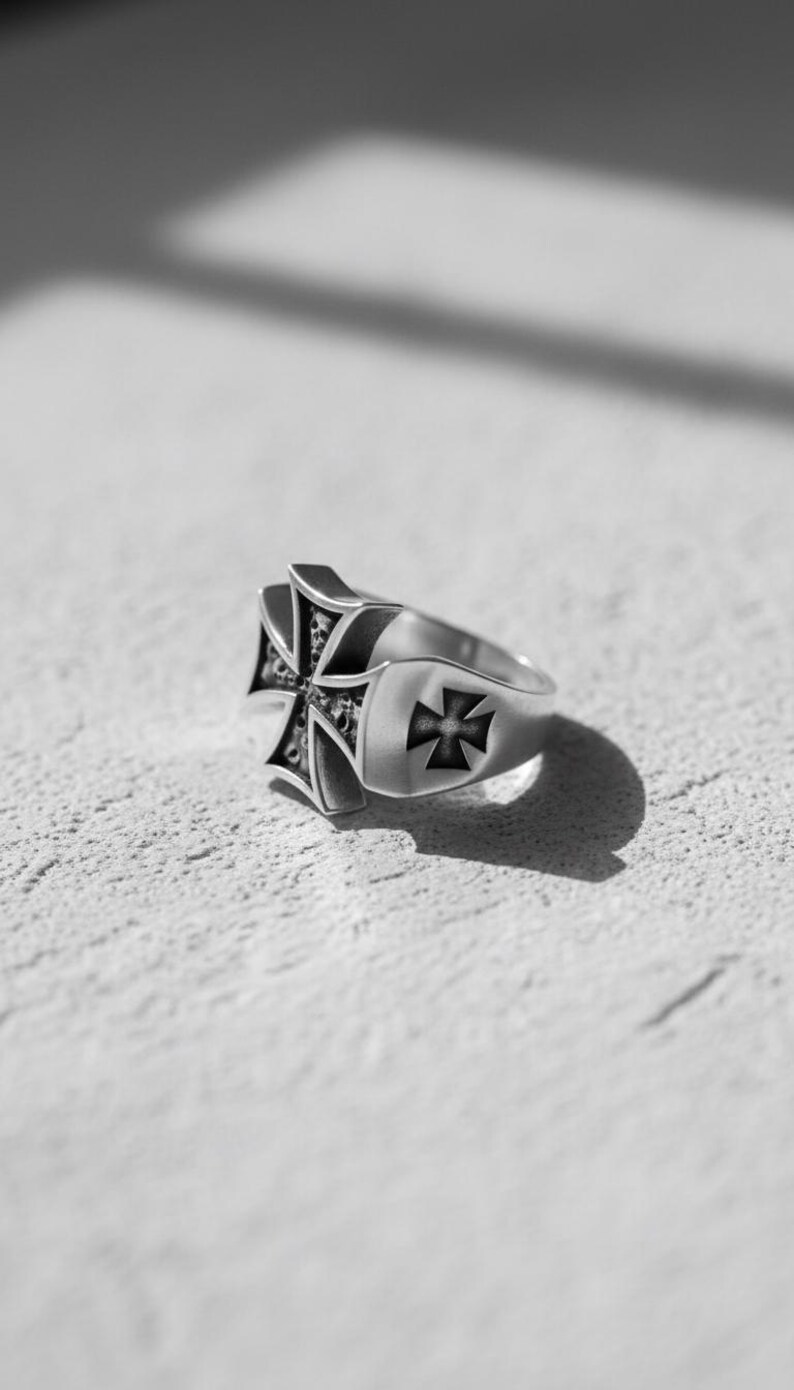 Maltese Cross Skull Ring, 925 Silver, Heraldic Symbol, Knights ...