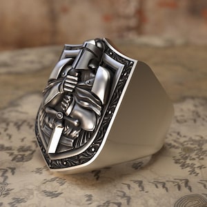 Crusader Knight Handmade Silver Men Signet Ring, Christian Medieval ...