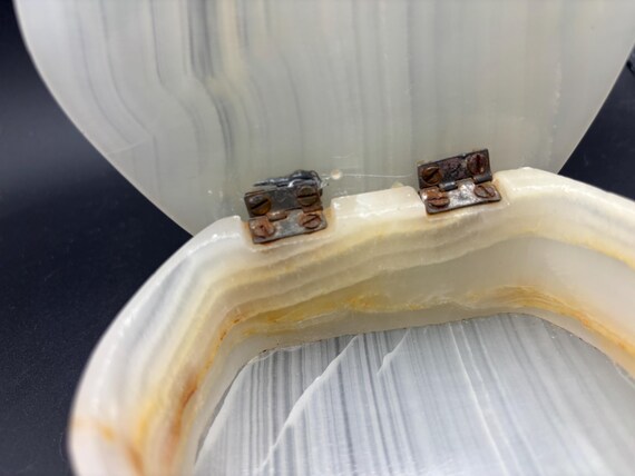 Onyx Clam Shell Box - Gem