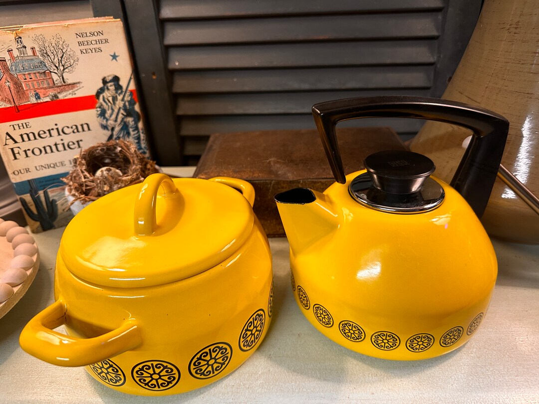 Kettle and Pot With Lids ASTA - Etsy