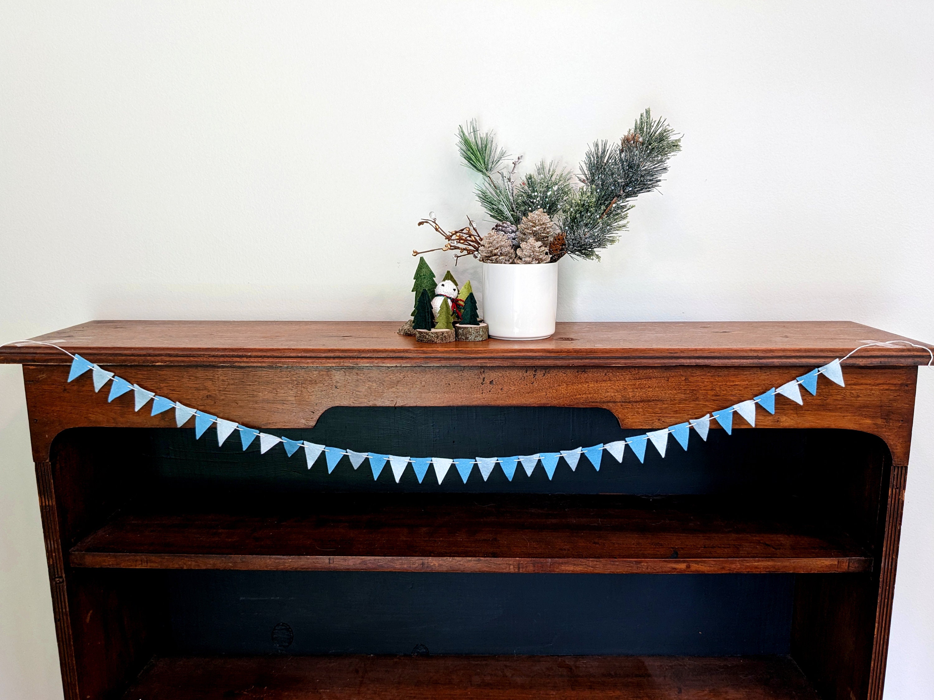 Mini Triangle Flag Banner - Saltwater and Icicle - Winter Flag Banner ...