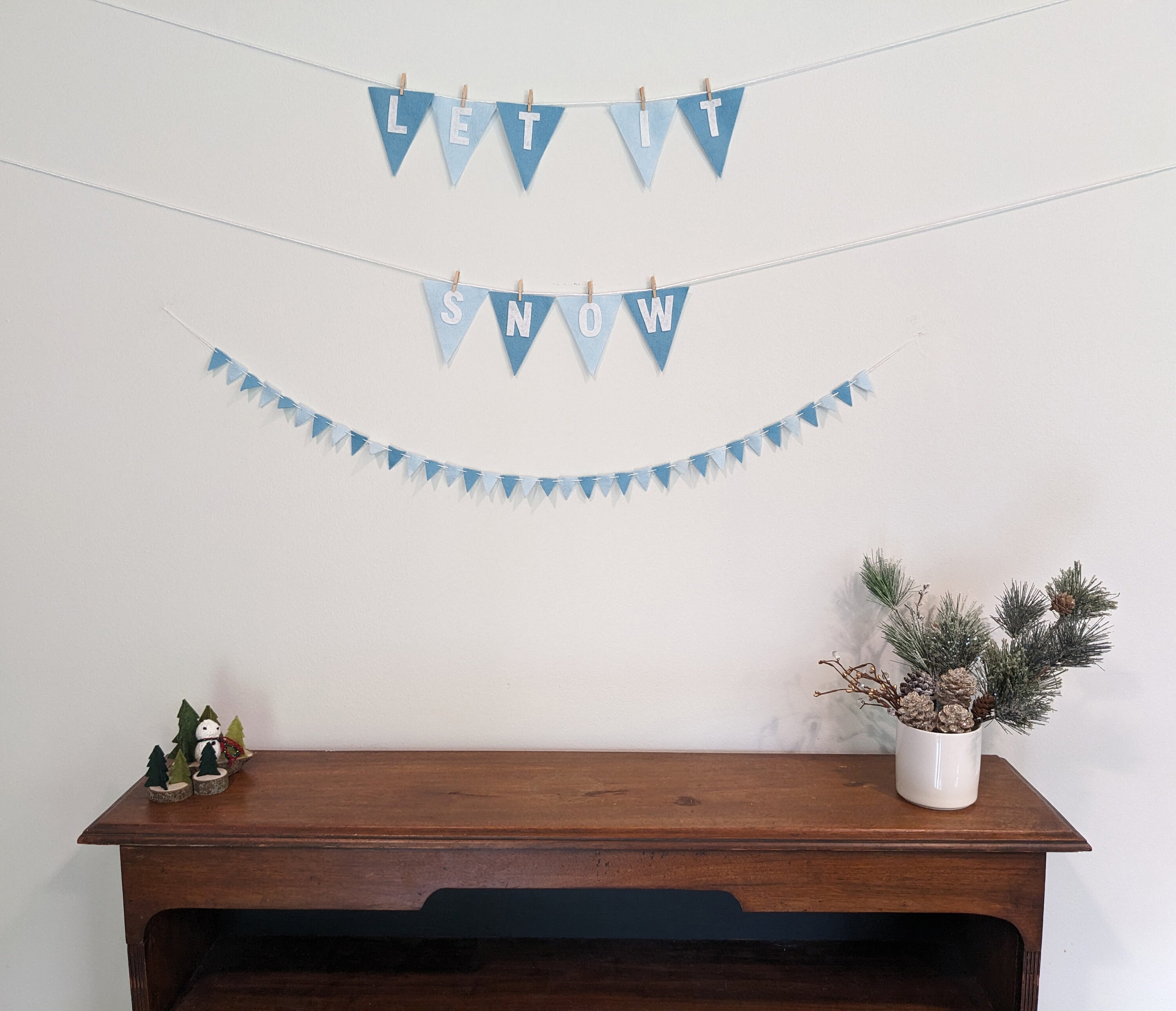 Mini Triangle Flag Banner - Saltwater and Icicle - Winter Flag Banner ...