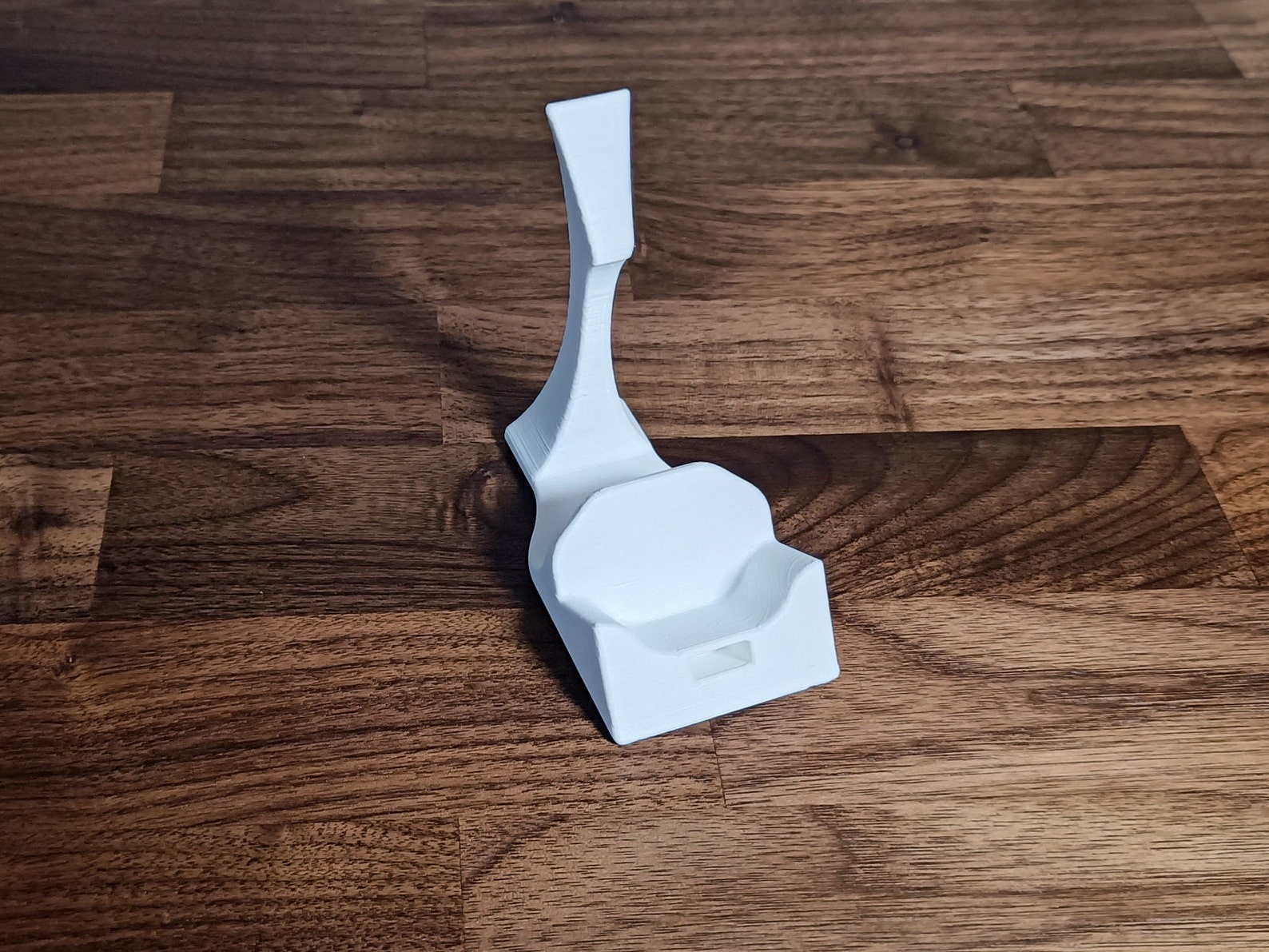 Single Mouse Display Stand for Custom Mouse With USB Storage 3D Printed ...