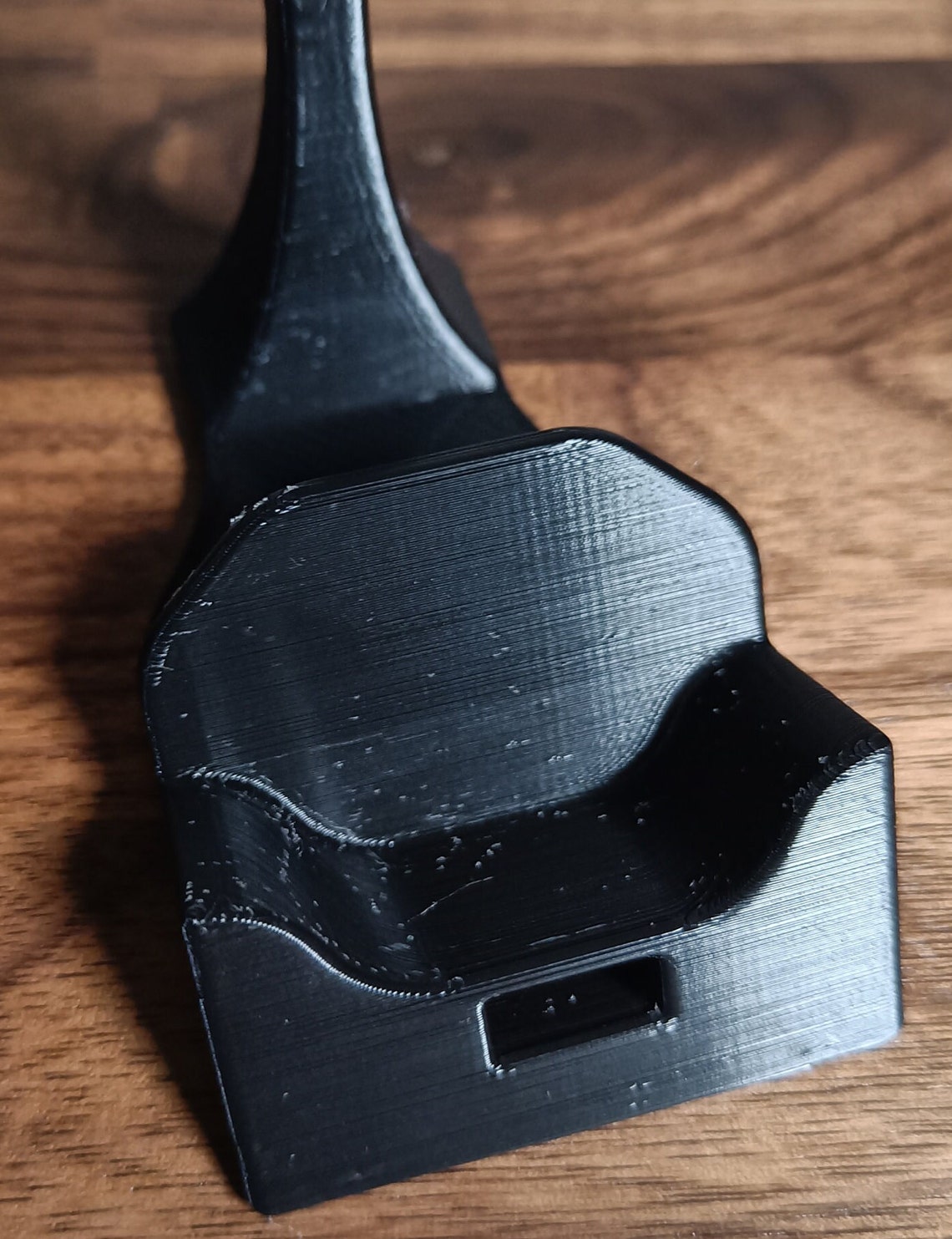 Single Mouse Display Stand for Custom Mouse With USB Storage 3D Printed ...