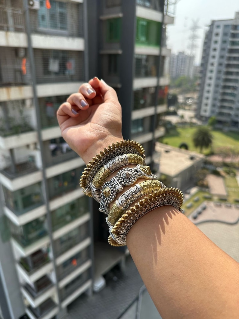 Dual Tone Silver Oxidized Bangle Bracelet for Women Openable Screw ...